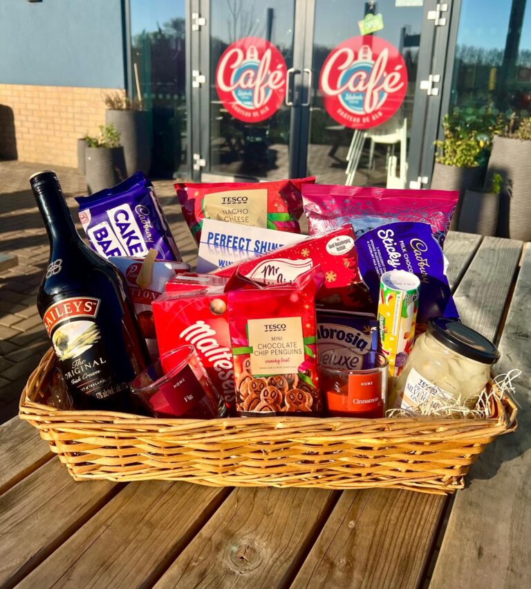 WIN BIG!! Festive Raffle